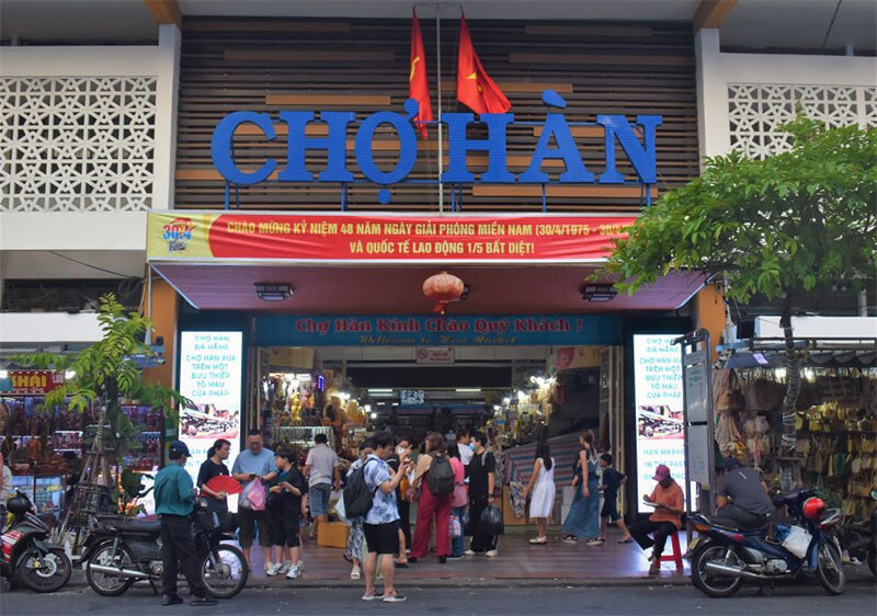 Han Market Da Nang: Detailed Tips for Shopping & Eating