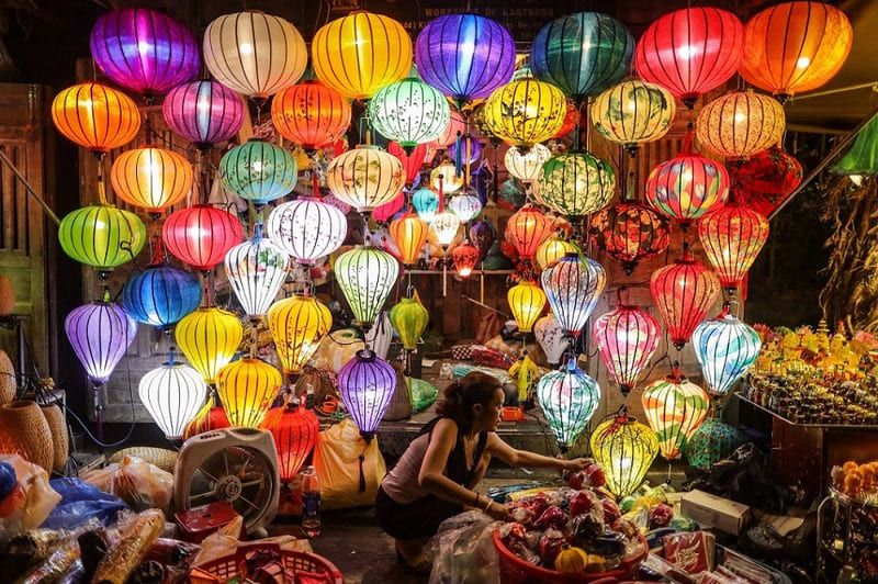 Hoi An Lantern Festival Guide: Dates, Activities & Tips
