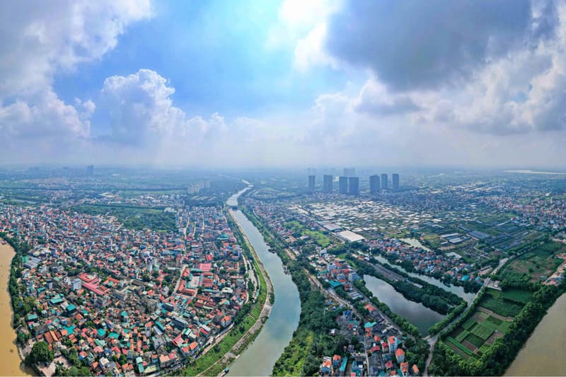 Red River Vietnam: Geography, Culture & Economic Role