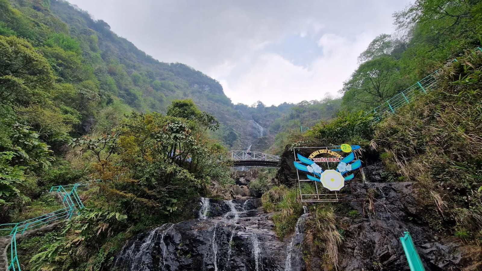 Silver Waterfall Sapa: Complete Travel Guide and Tips