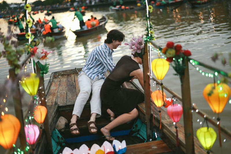 Hoi An Lantern Boat Ride: Timing, Prices & Detailed Guide