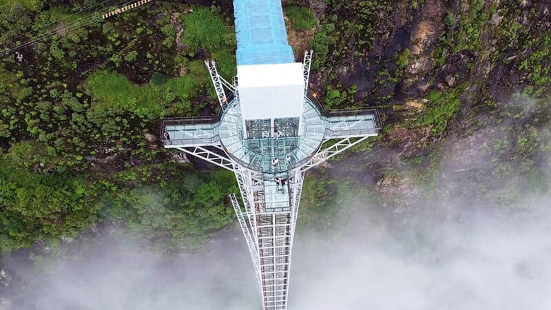 Sapa Glass Bridge: Location, Ticket Fees & Things to Do